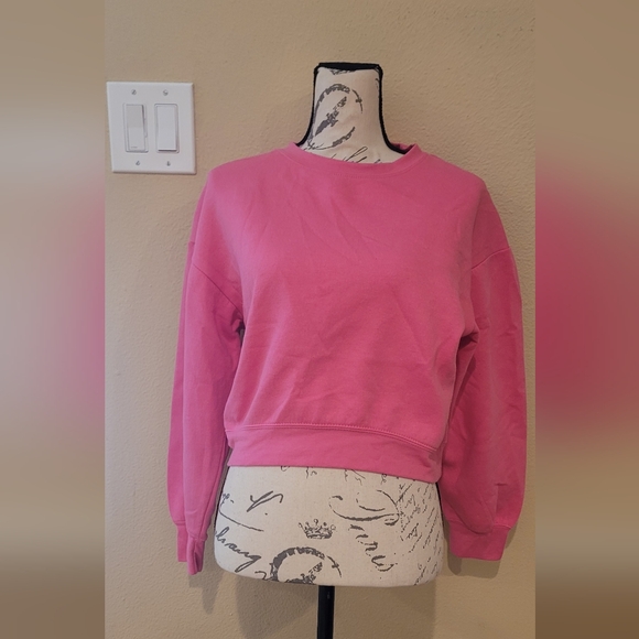 Zara | Sweaters | Zara Pink Crew Neck Sweater | Poshmark